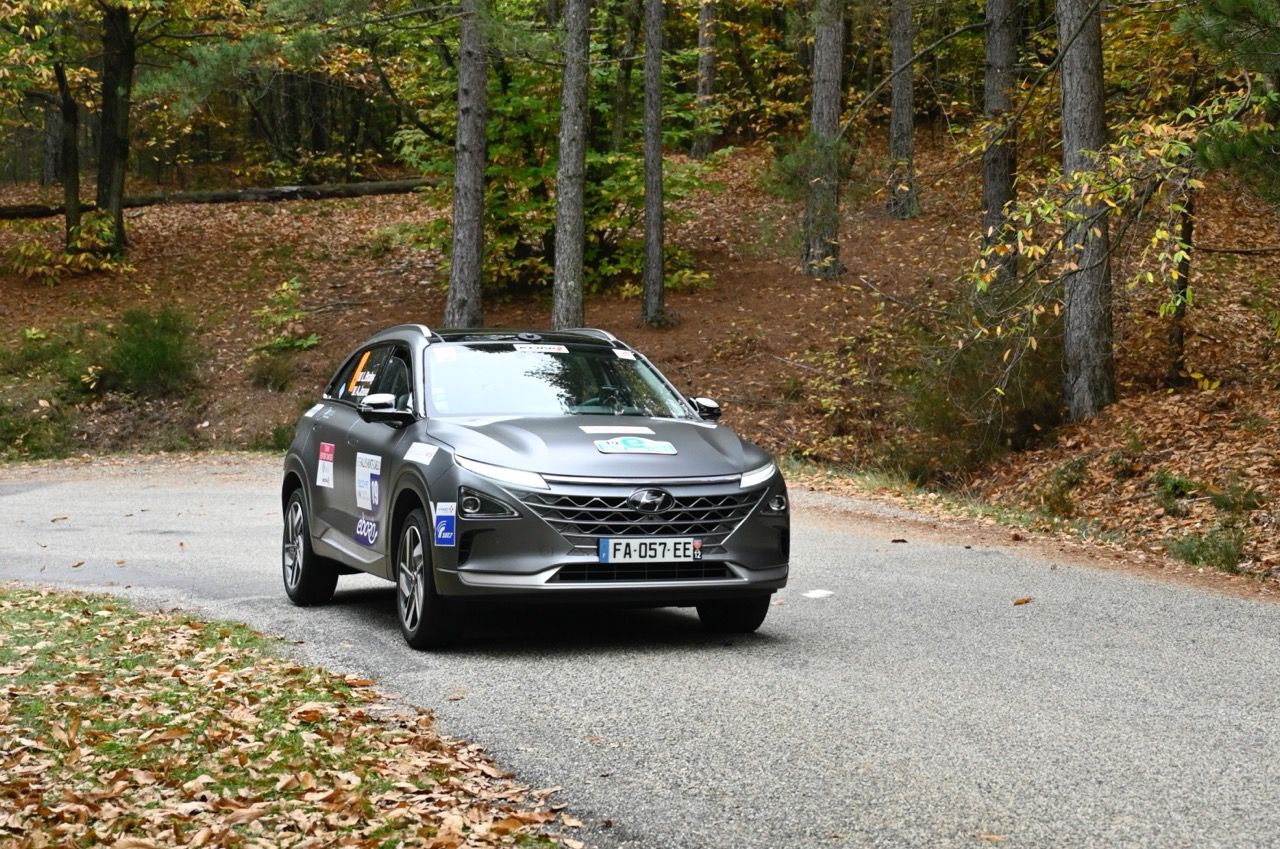 SR6 : Braley et Hyundai récidivent, Kia reste en tête - Automobile Club ...